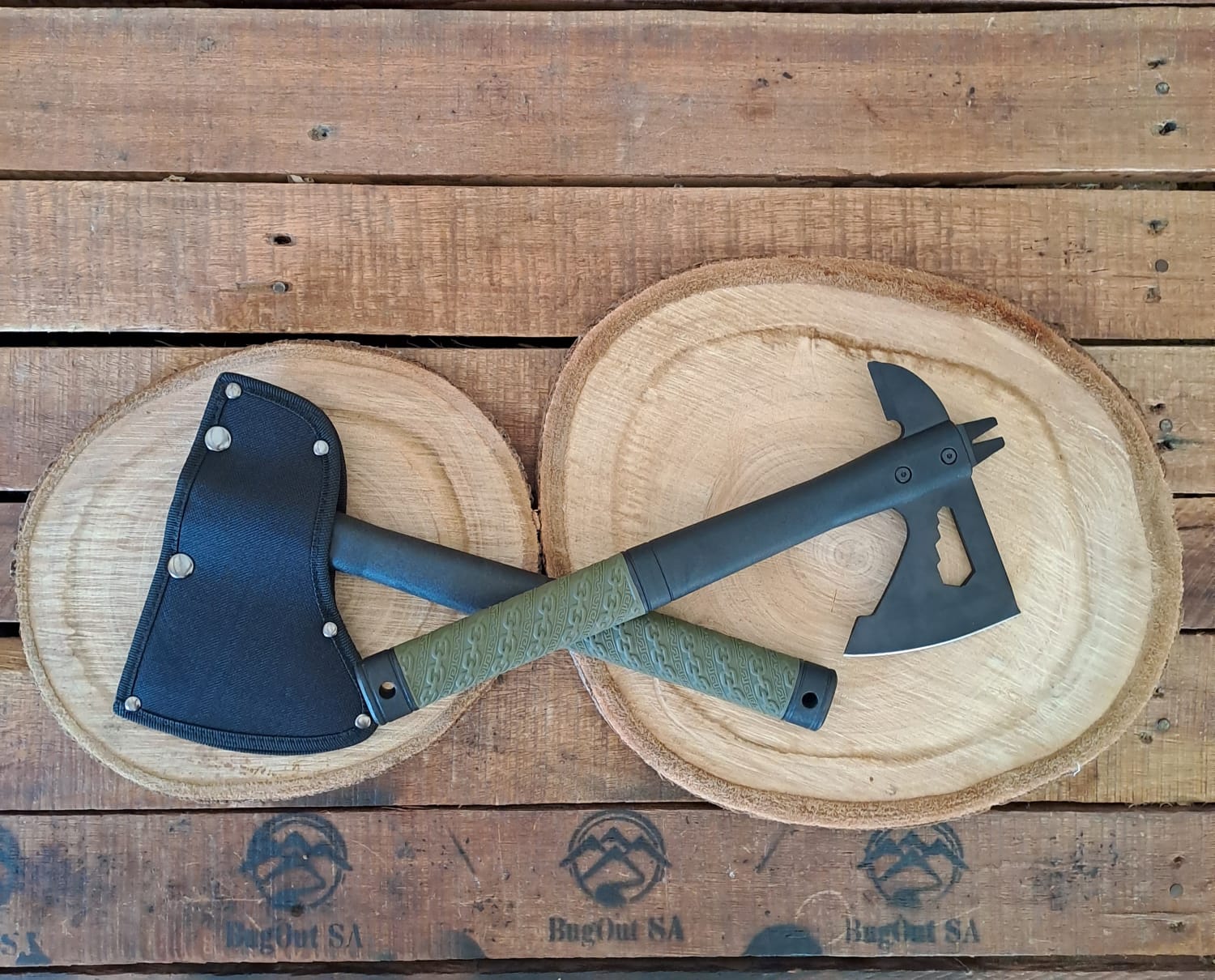 Utility Axe with sheath - Bug Out Sa